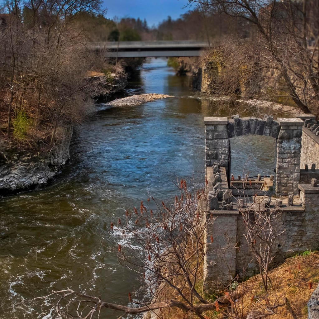 Instagramable: Elora and its Gorge – AWayWithACamera